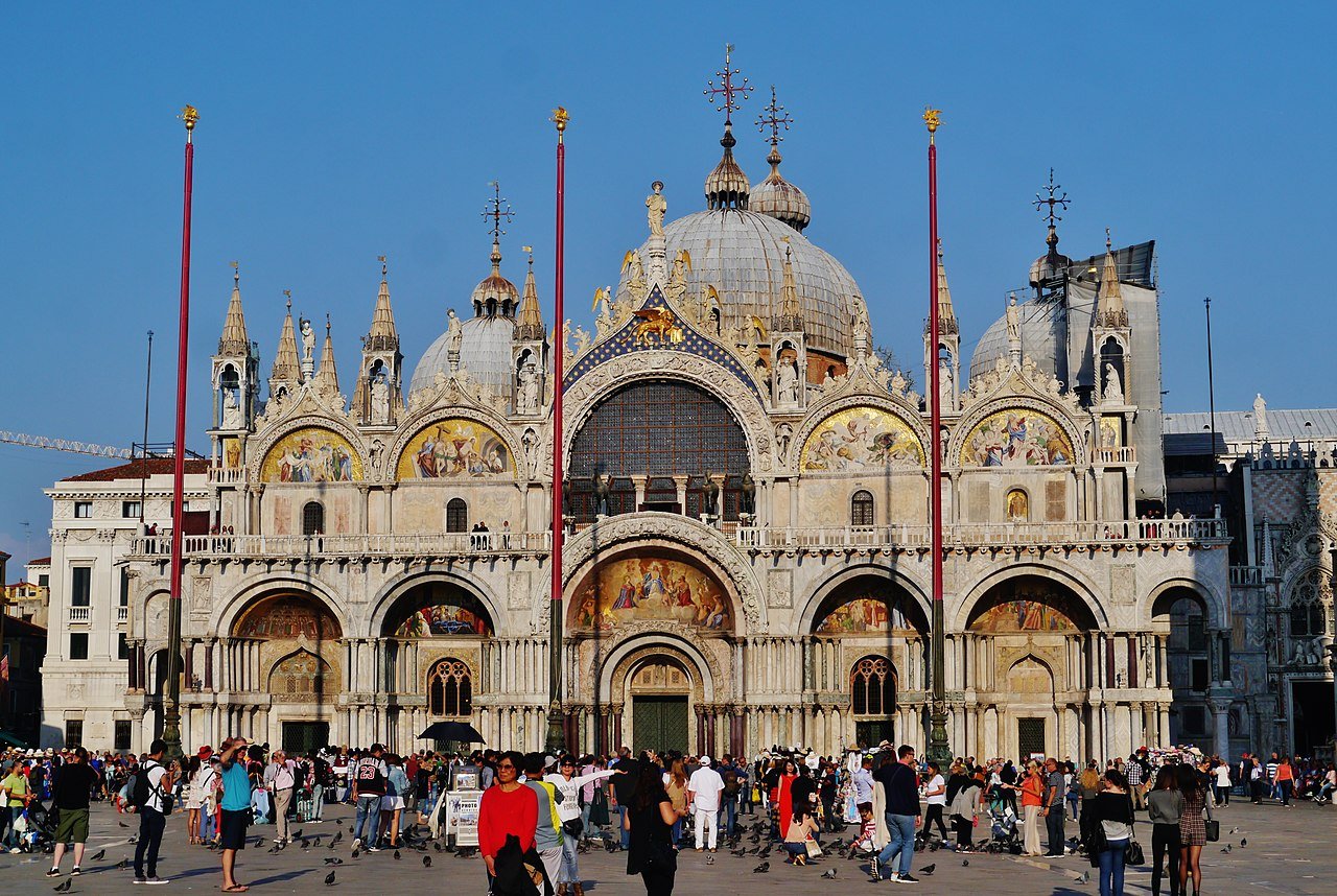 Saint Marks Basilica: Discover 19 Travel Facts about the Majestic ...